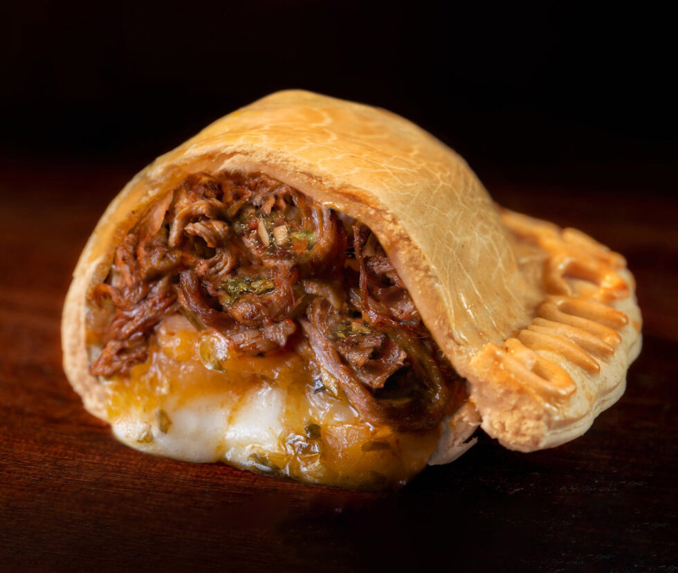 Thin flank, Provoleta and Chimichurri | TÍO BIGOTES